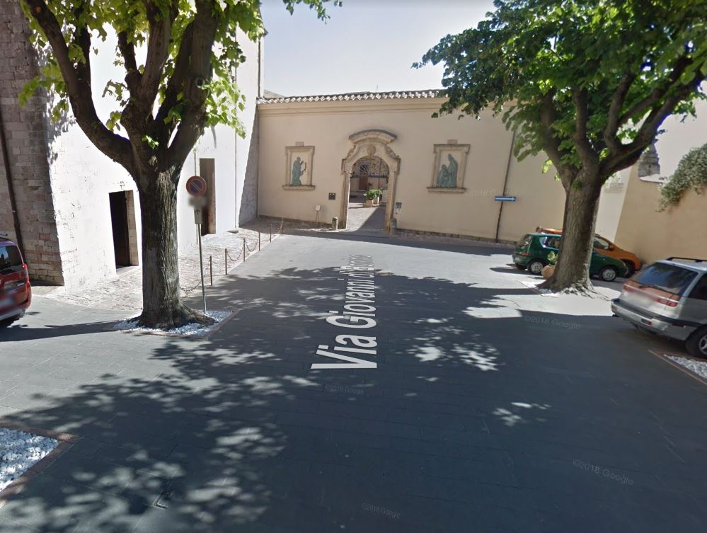 piazza vescovado_maps – Diocesi di Assisi – Nocera Umbra – Gualdo Tadino